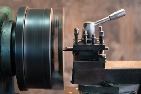 Metal Lathe for Beginners: Basic Operation - American Rotary
